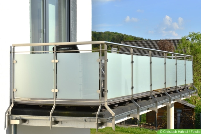 Balkonverglasung | Kosten & Preise mit denen Sie rechnen müssen - Hausgarten.net