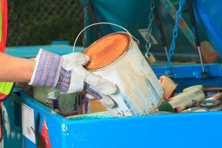 Farbe Entsorgen In Der Nähe